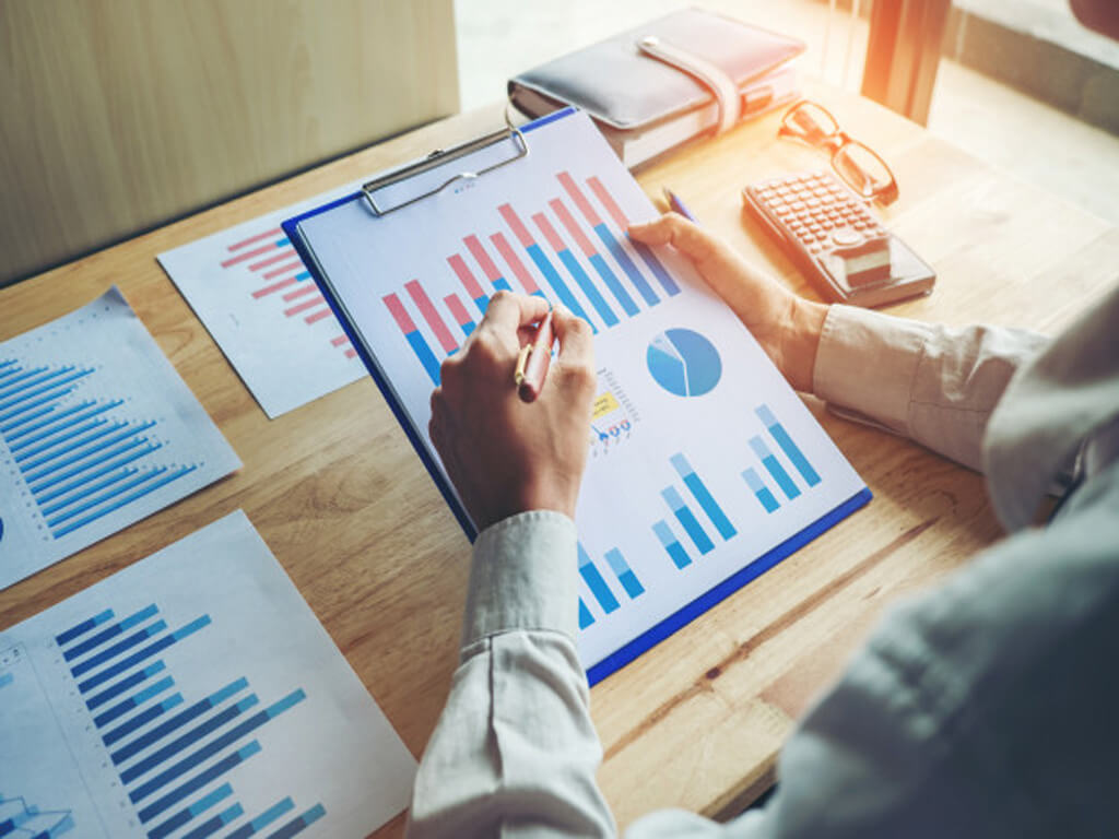 BOLETÍN DE INFORMACIÓN TRIMESTRAL DE SEGUROS Y FONDOS DE PENSIONES ...