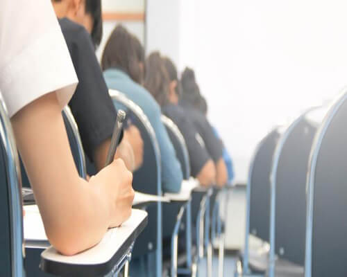 Páginas - Dirección General de Seguros y Fondos de Pensiones